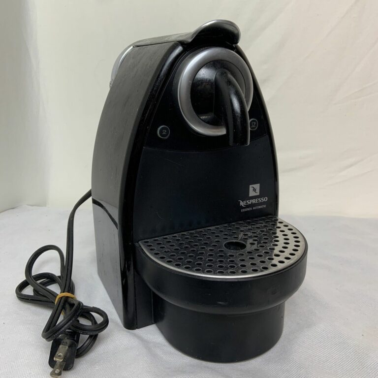 How To Fix A Nespresso That Isn't Puncturing Capsules - CoffeeHolli.com