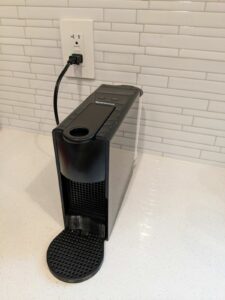 How to Fix a Nespresso That is Displaying Red and Yellow Lights ...