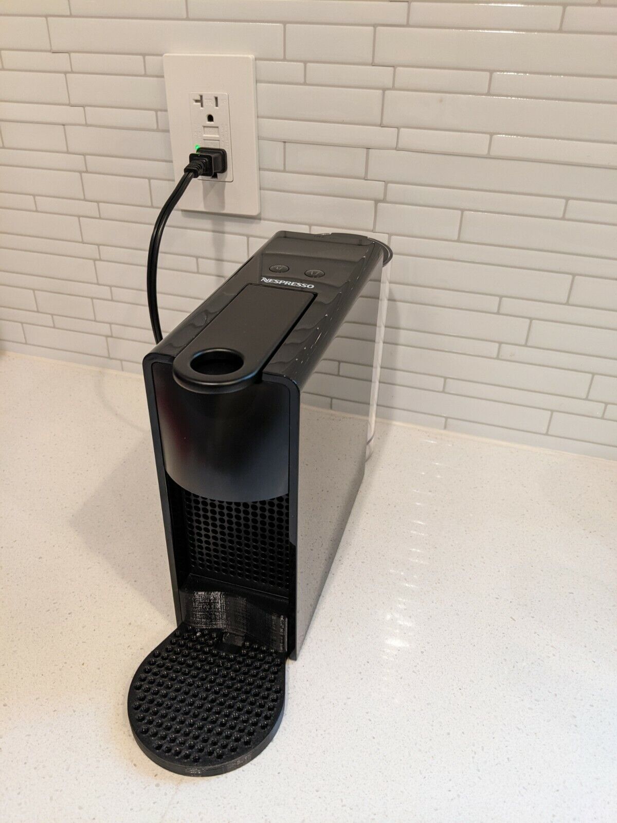 How to Fix a Nespresso That is Displaying Red and Yellow Lights ...