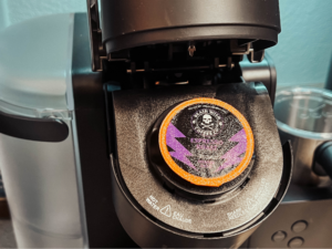 How to Make an Iced Caramel Latte with a Keurig - CoffeeHolli.com