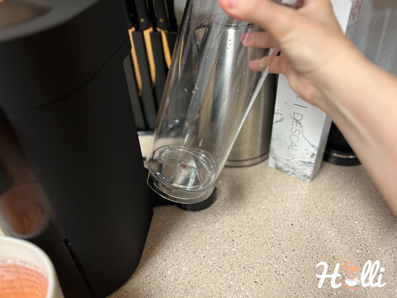 Descaling & Rinsing Your Nespresso: VIDEO Guide - CoffeeHolli.com